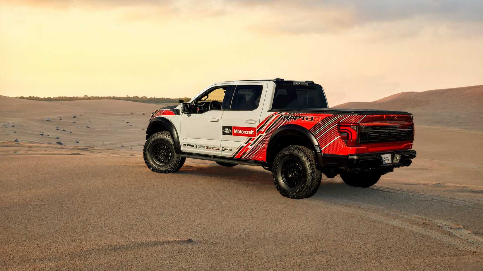 Ford Performance Debuts The 900-HP Raptor R Project At SEMA
