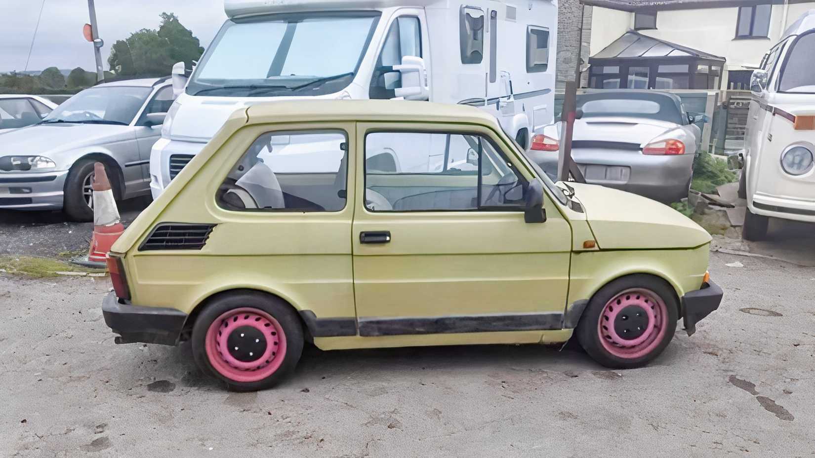 This Fiat Revs To 10,000 RPM And Sounds Like A Racecar
