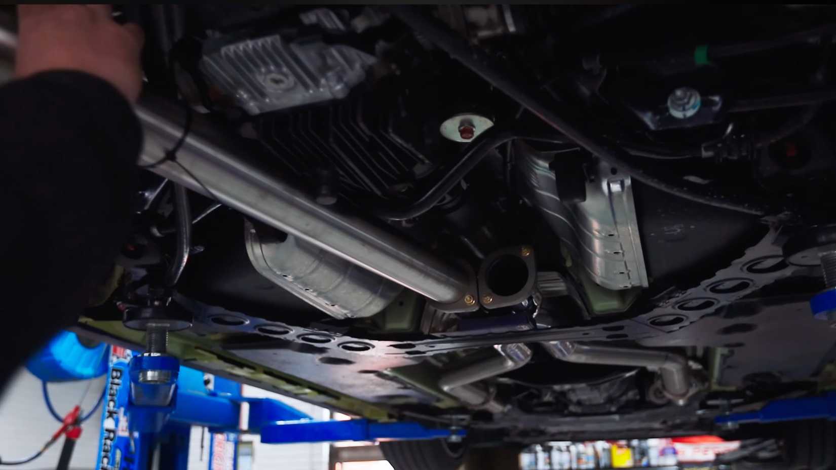 Straight Pipe Exhaust Pros And Cons: What It Really Does To Your Car