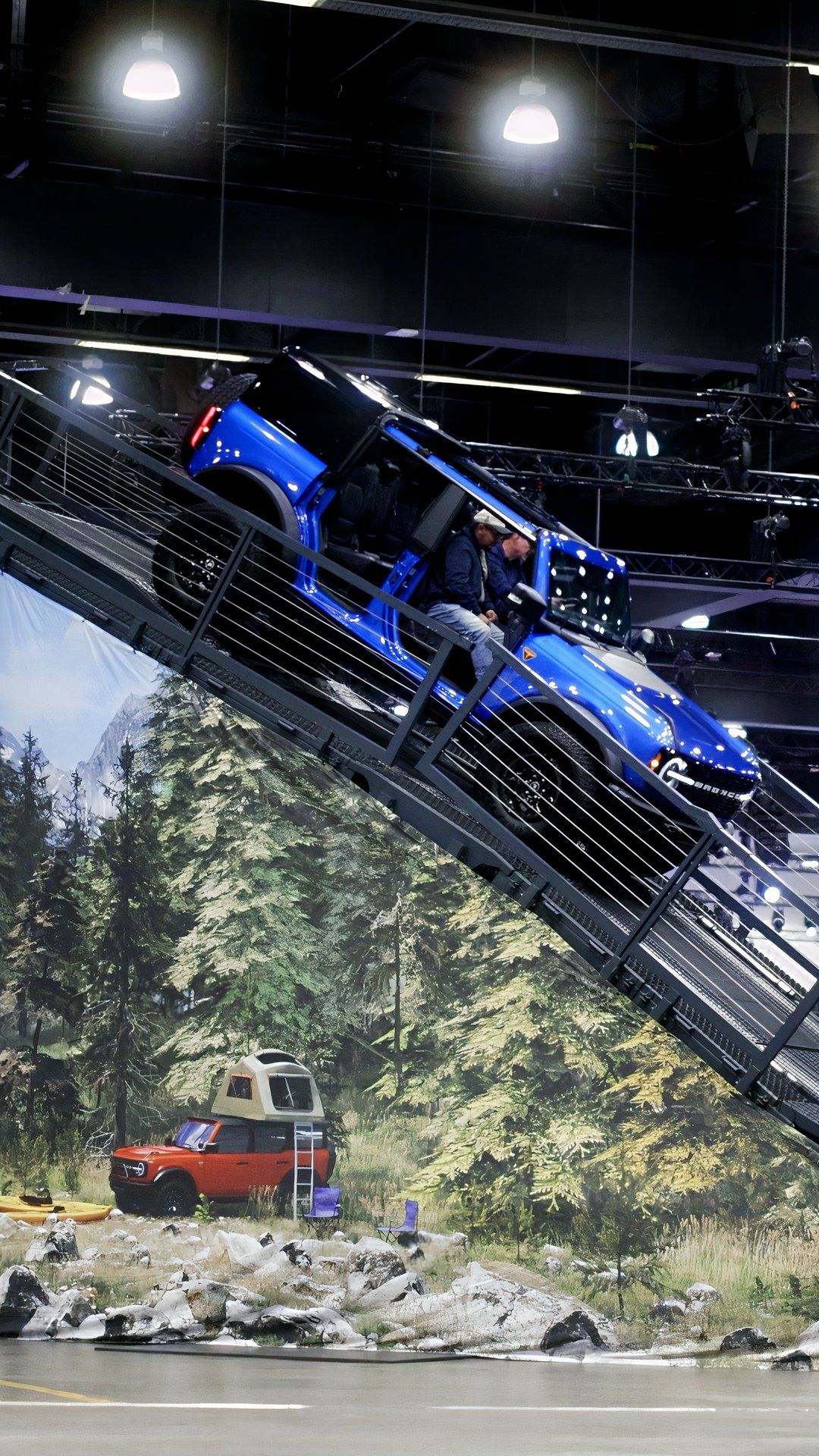 Florida Man Arrested For Surfing Ram Pickup Truck