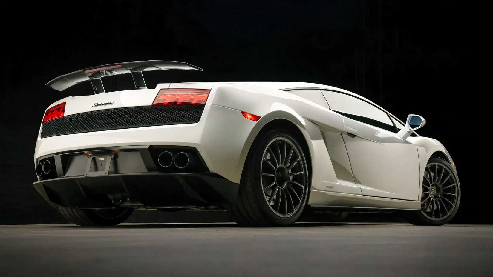 Lamborghini Gallardo LP 560-2 50th Anniversario: The Last Manual Rear ...