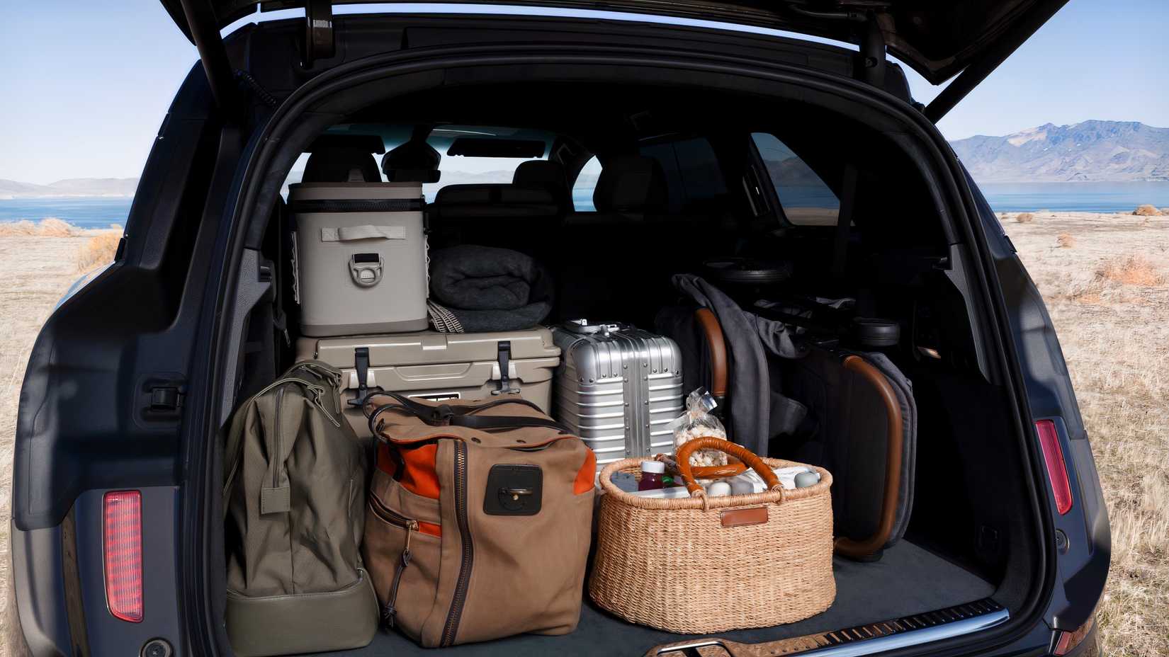 Lucid Gravity Touring: Price, Specs, Charging, Range, And Features