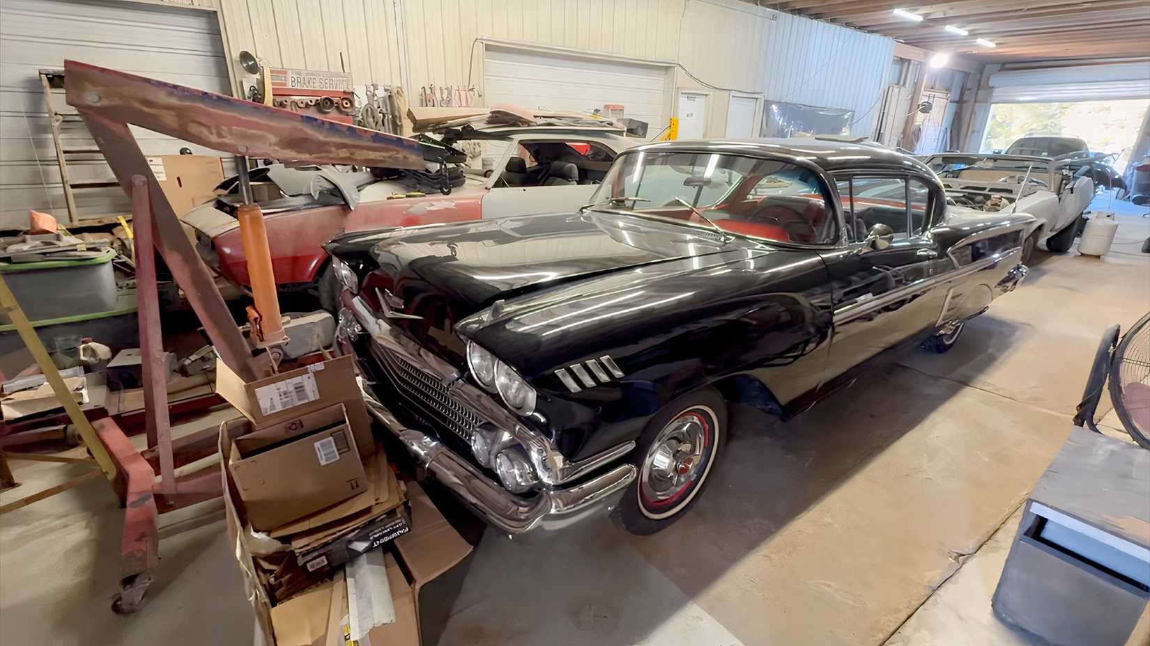 Tennessee Backyard Loaded With Vintage Muscle Cars And Classics