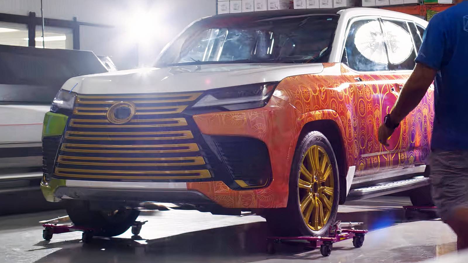 All Your Roads Will Be Made Of Yellow Bricks With This One-Of-A-Kind ...