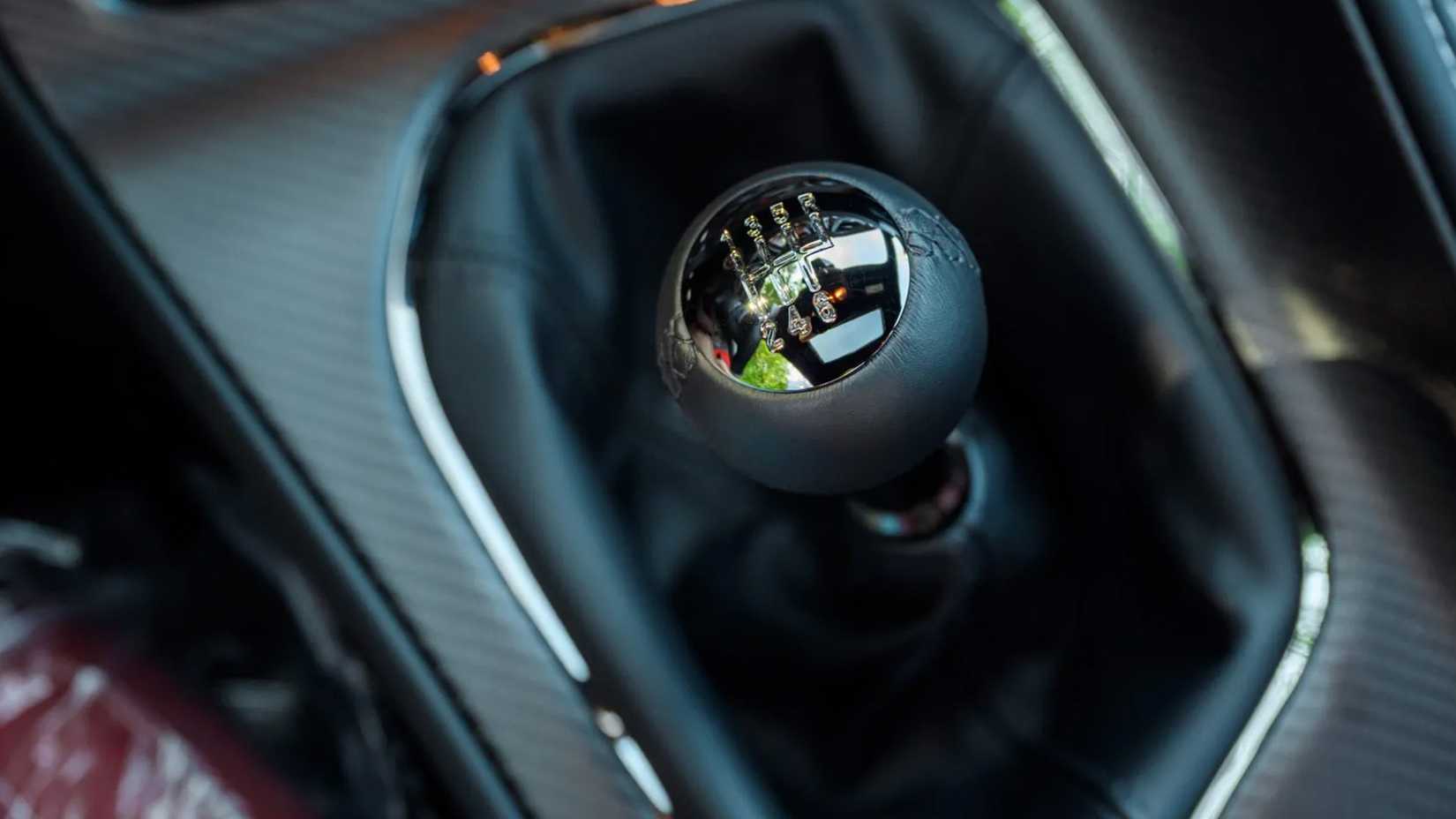 The Most Powerful Manual Dodge Ever: Challenger SRT Hellcat 6-Speed Manual