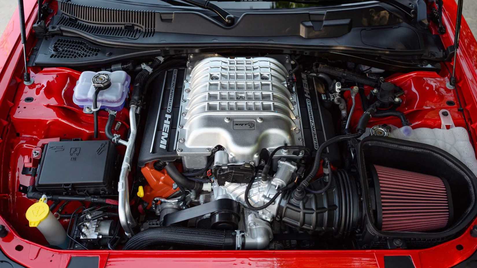 The Most Powerful Manual Dodge Ever: Challenger SRT Hellcat 6-Speed Manual
