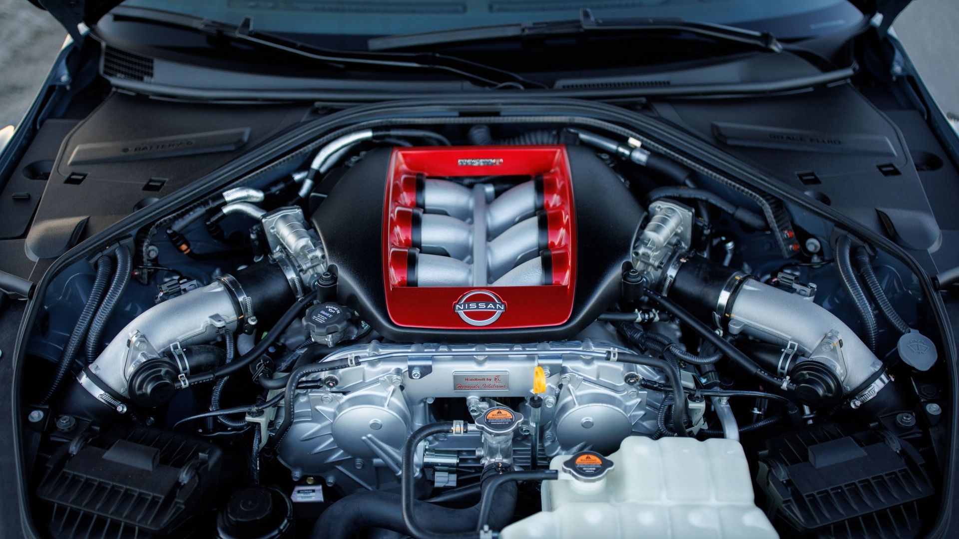 What Makes A Car Fast: The Role Of The Engine Explained