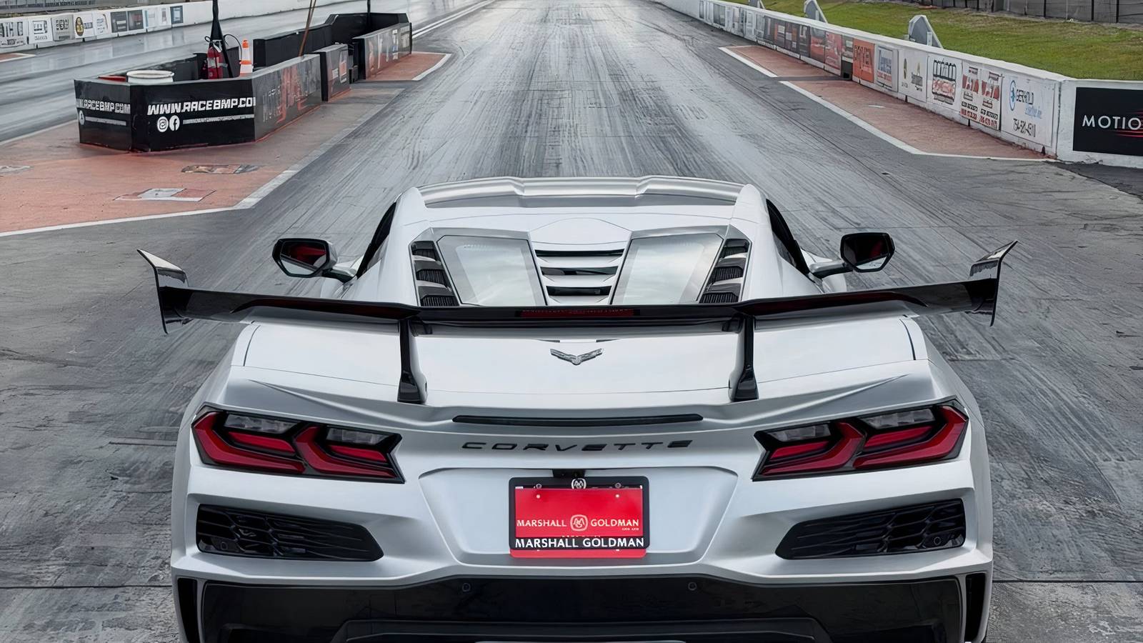 The Corvette ZR1 Just Did A 9.27-second Quarter Mile With Factory Tires