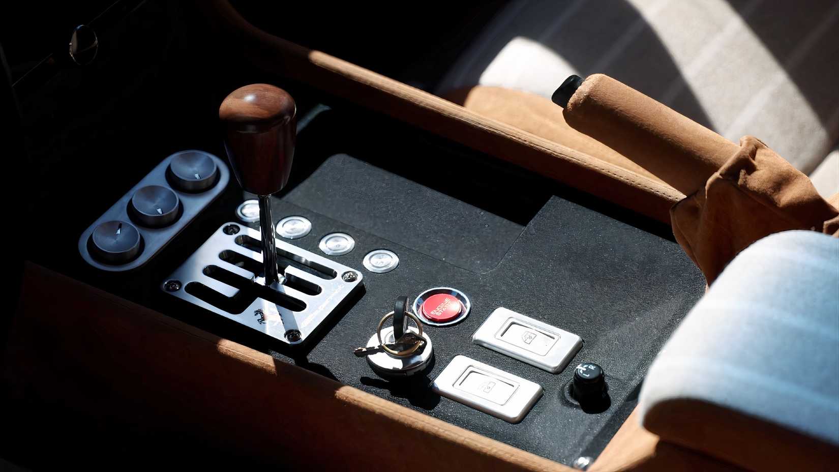 1986 Ferrari 412 Restomod Gets 812 V12 And Manual Swap