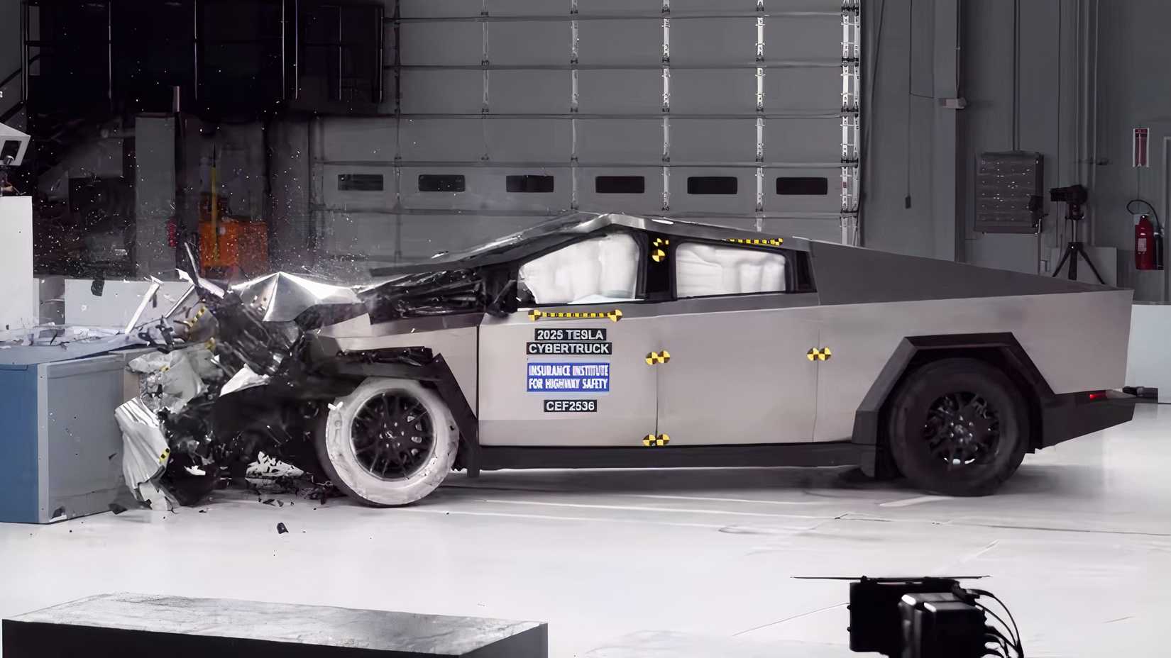 What Tesla’s Cybertruck Shows About Pickup Safety In The Latest IIHS Tests