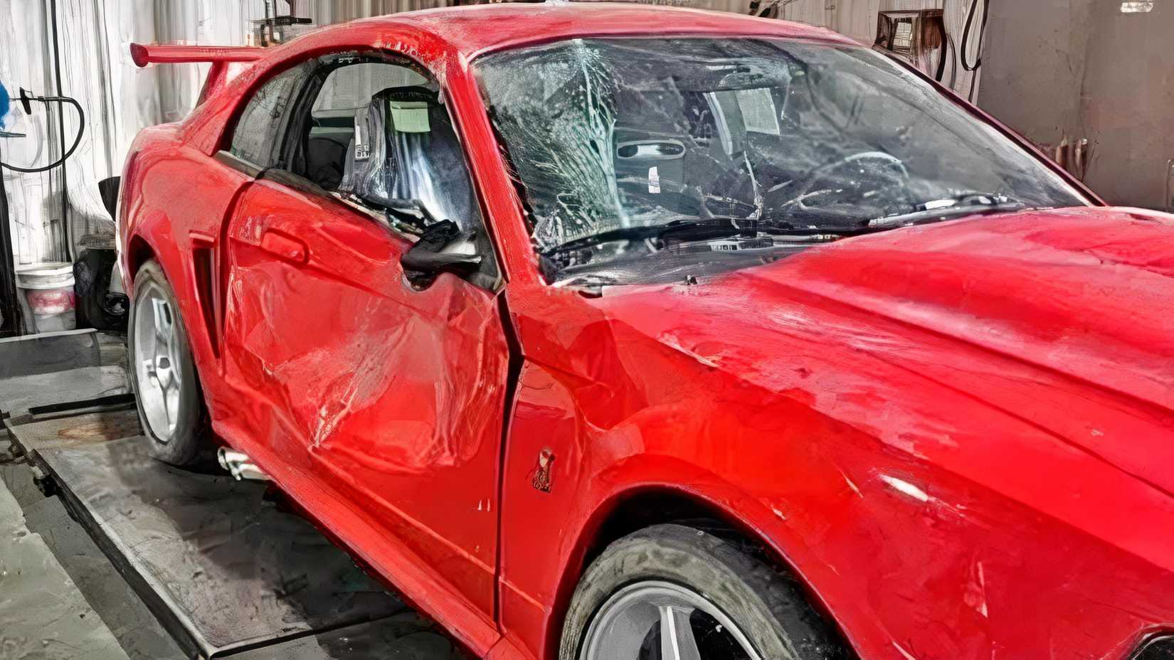 Hyundai Crashes Into A Mustang Cobra R Preserved For 25 Years