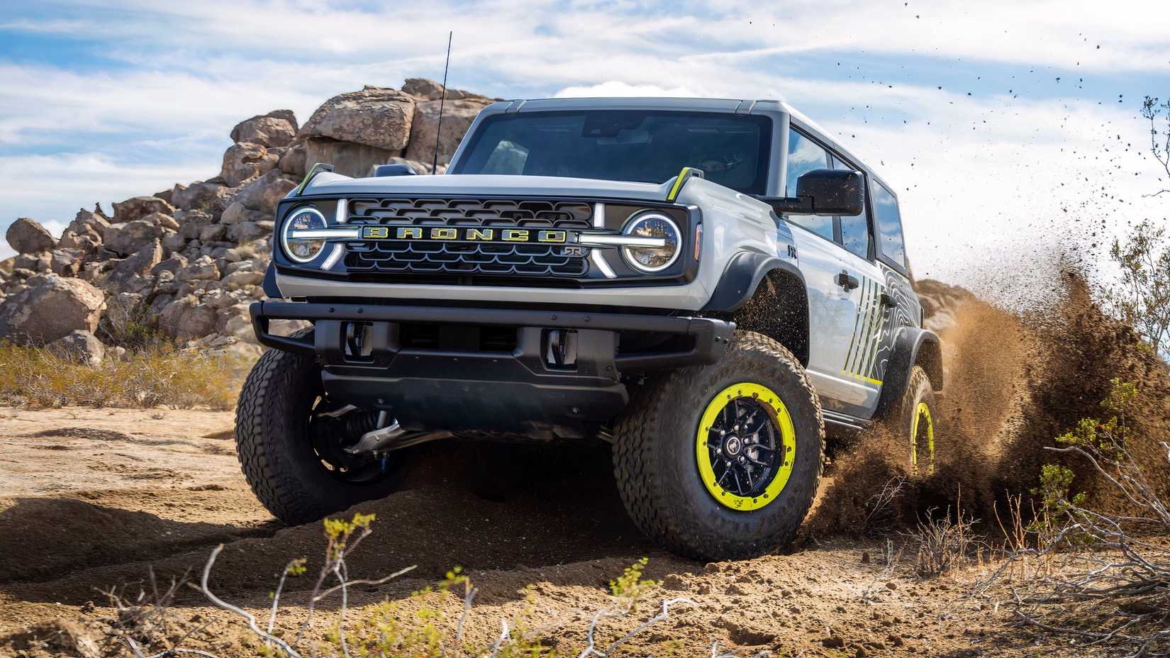 2027 Ford Bronco RTR Coming As A Cut-Price Raptor Alternative