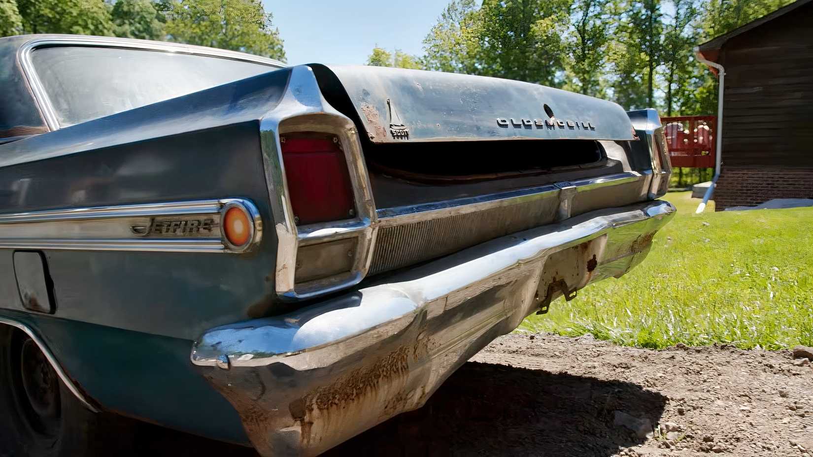 First Turbocharged Production Car: 1963 Oldsmobile Jetfire's Rarity and ...