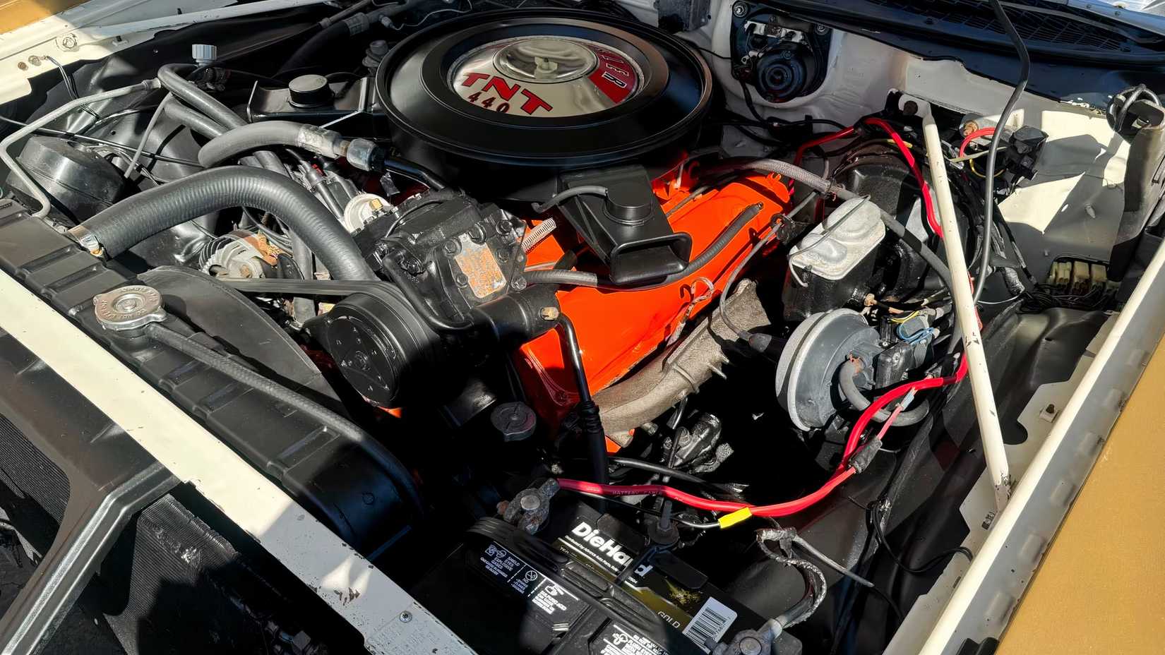 The Forgotten ’70s Luxury Muscle That Outpowered Many Camaros