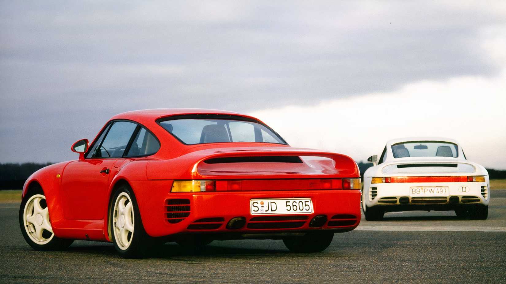 Porsche 959: The AWD Coupe That Made Supercars Nervous