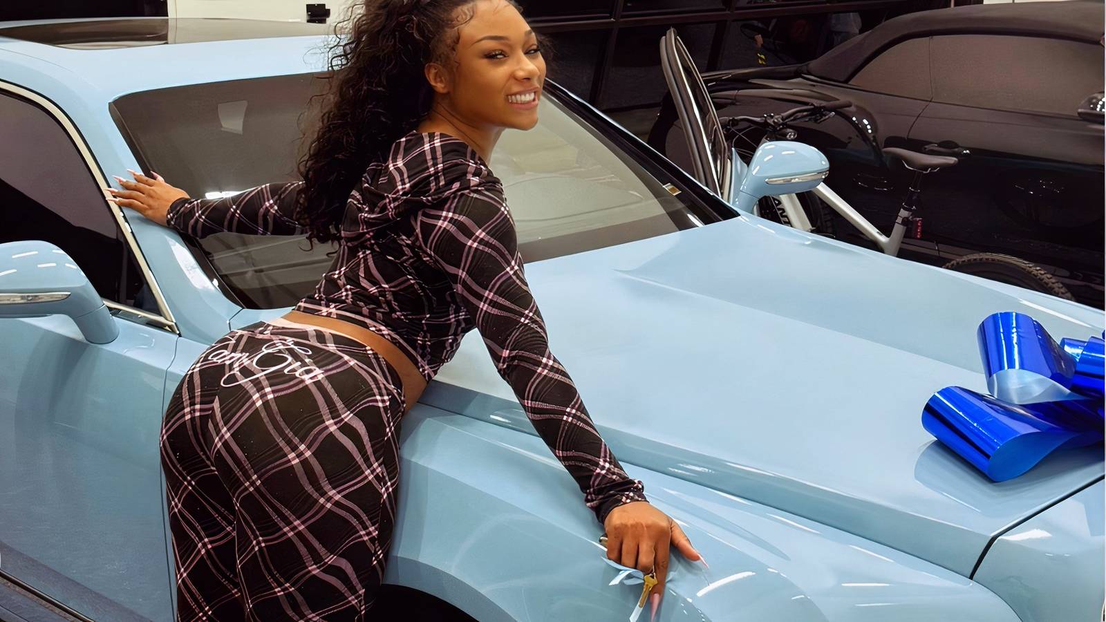 Klay Thompson Buys Megan Thee Stallion A Bentley