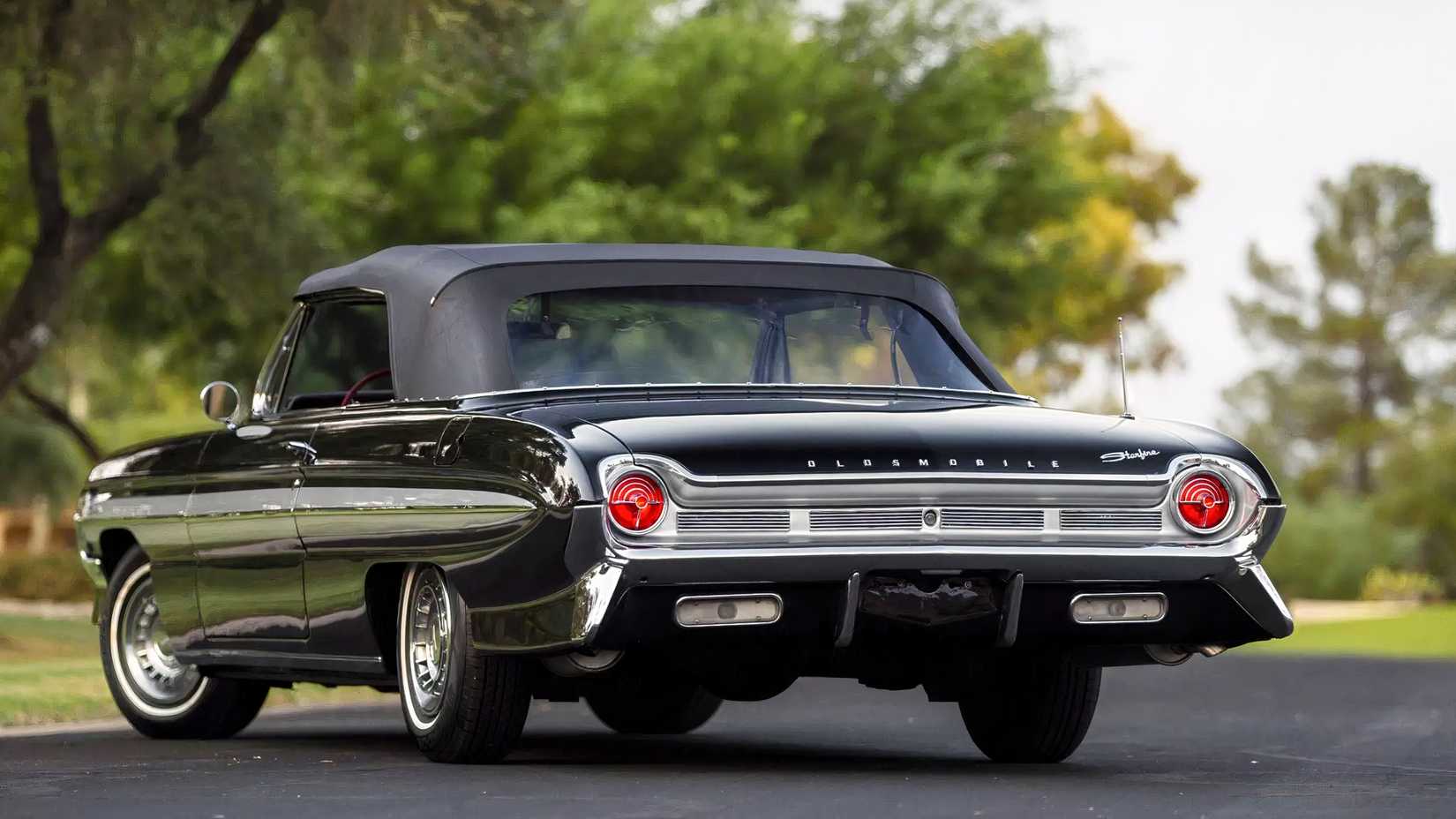 1961 Oldsmobile Starfire Specs, Price And Why It’s Forgotten