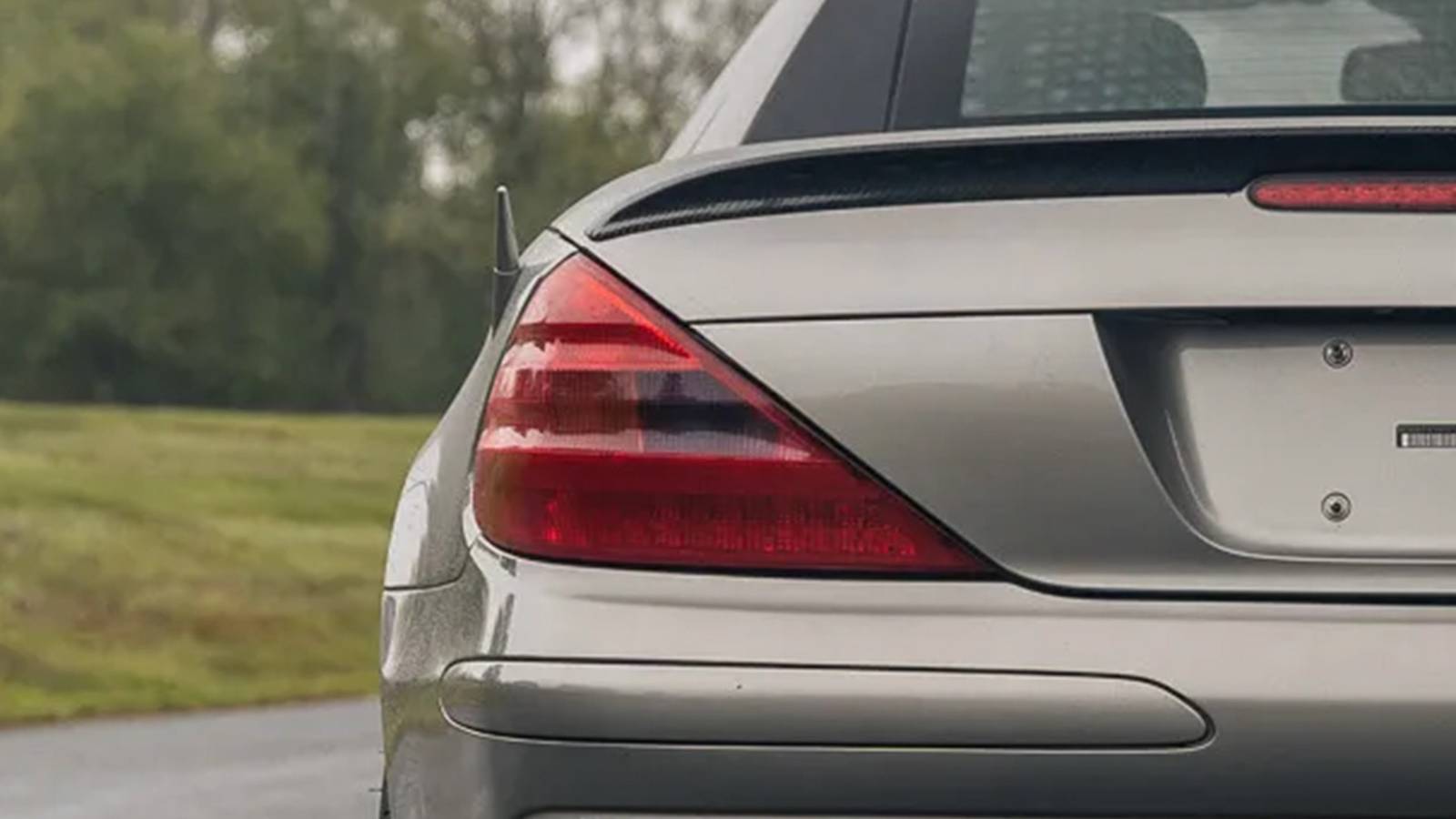 Mercedes SL600: First Production Car To Break 700 Pound-Feet