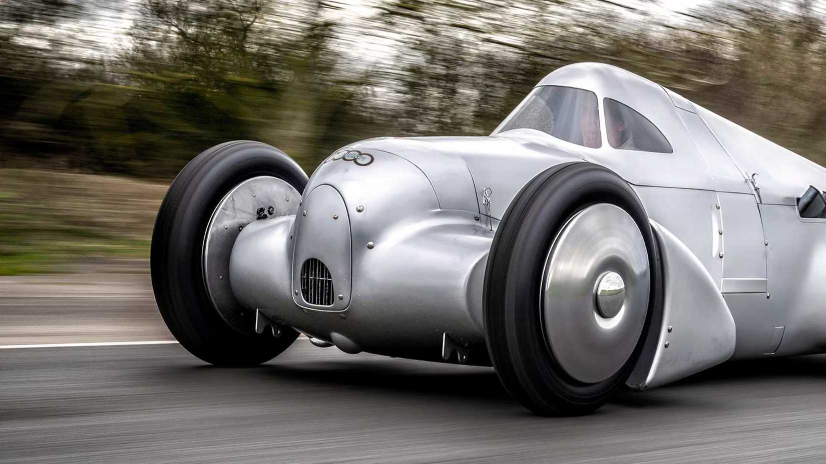 Audi's New 16-Cylinder Supercar Is Powered By An Engine Decades Old