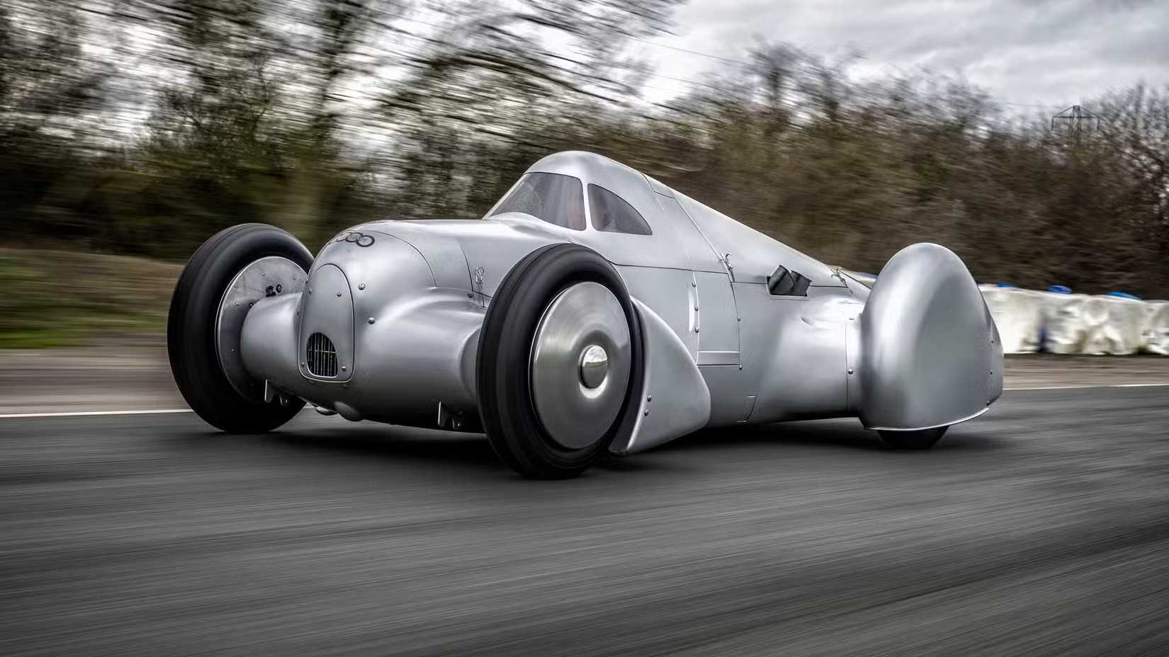 Audi's New 16-Cylinder Supercar Is Powered By An Engine Decades Old