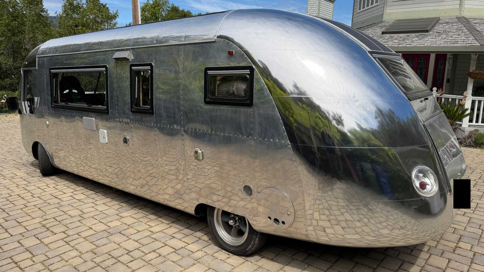 The 'Damned' Chevy Flat-Six Engine Found Life In Motorhomes