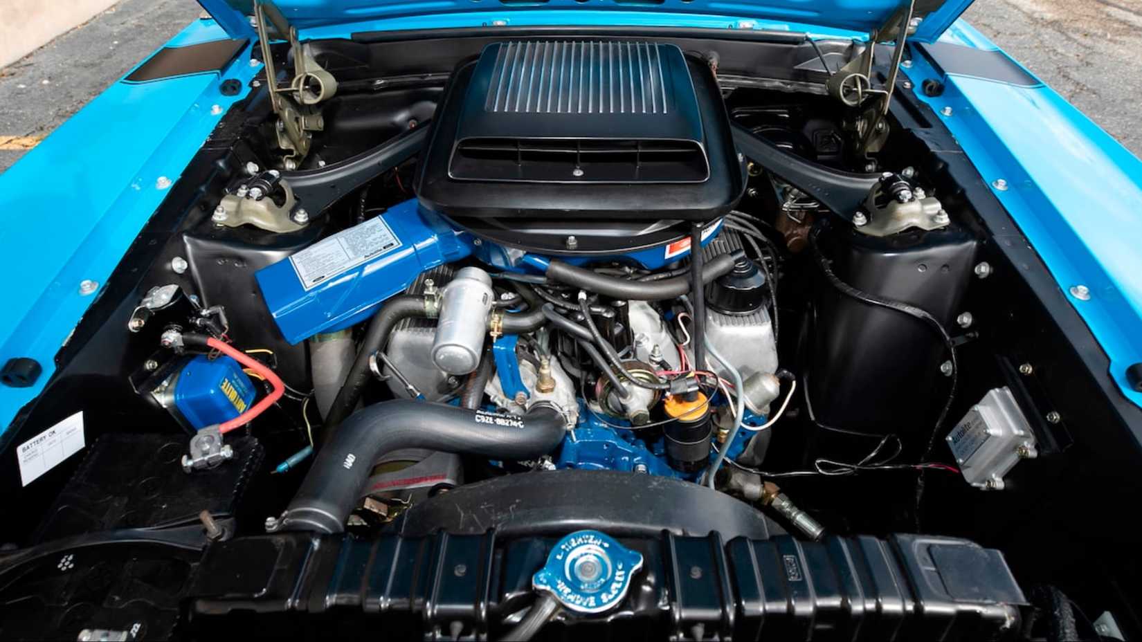 10 Carbureted V8 Classics Hot Rodders Still Worship Today
