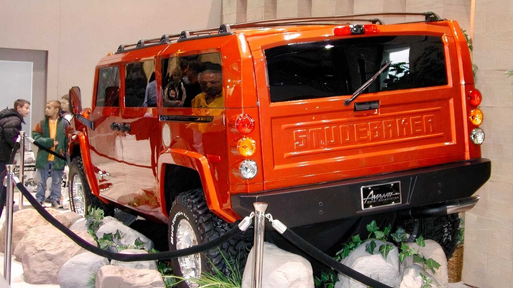 This Hummer Knockoff Tried To Revive an Iconic American Brand