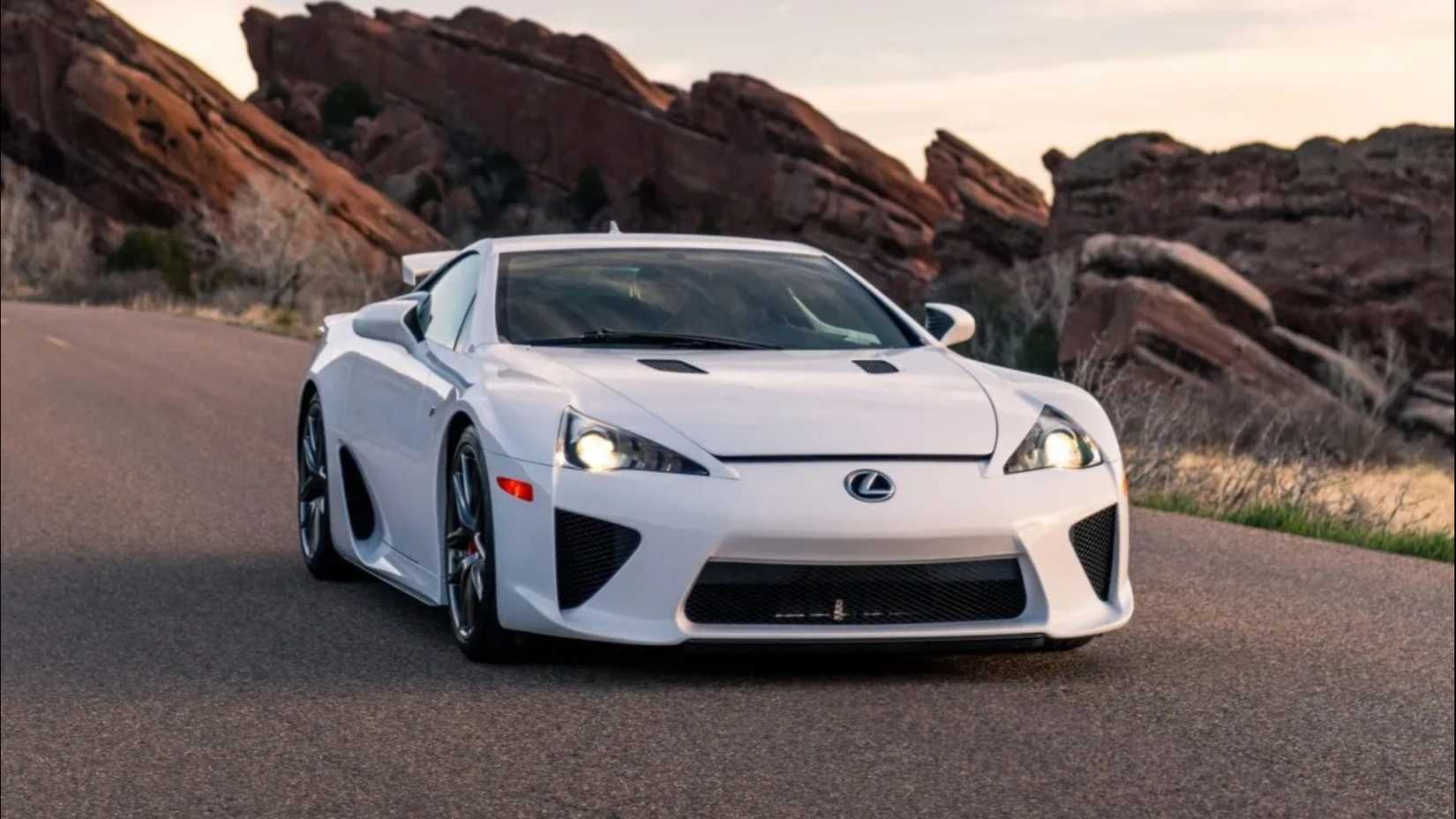 The Naturally Aspirated Engine That Turned 9,500 RPM Into An Art Form