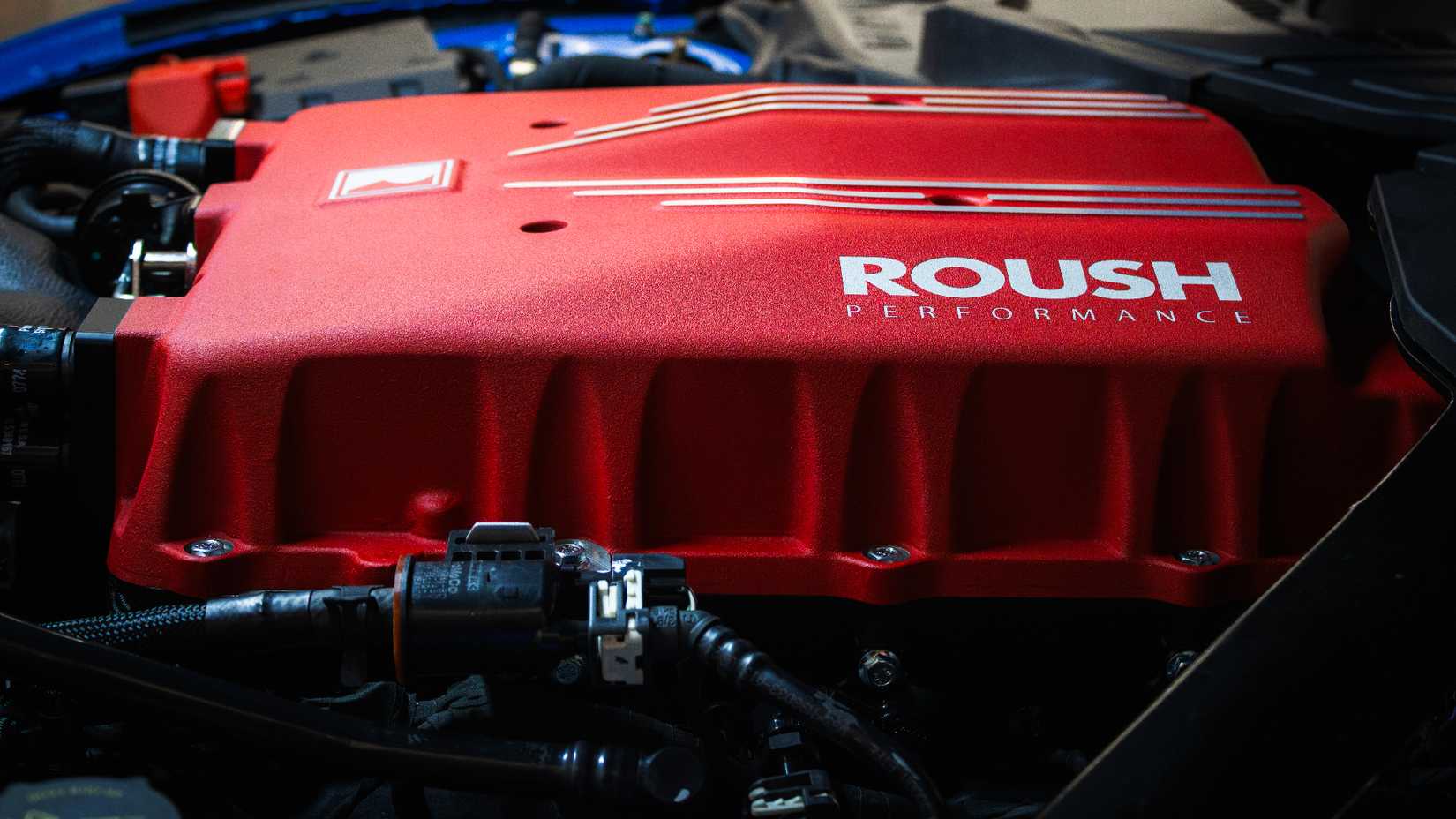 Roush's New 810-HP Mustang Supercharger Fits Under The Factory Hood ...