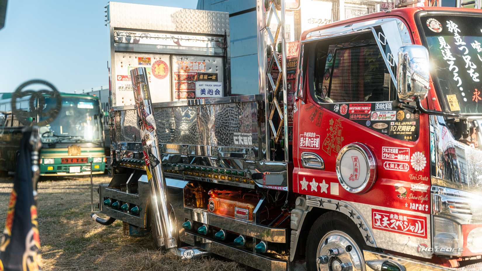 Dekotora: The Ultimate Guide To Japan’s Amazing Truck Decoration Culture