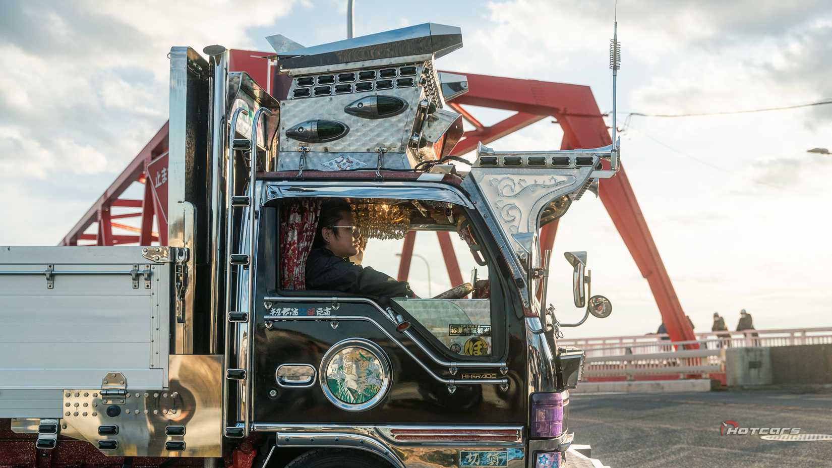 Dekotora: The Ultimate Guide To Japan’s Amazing Truck Decoration Culture