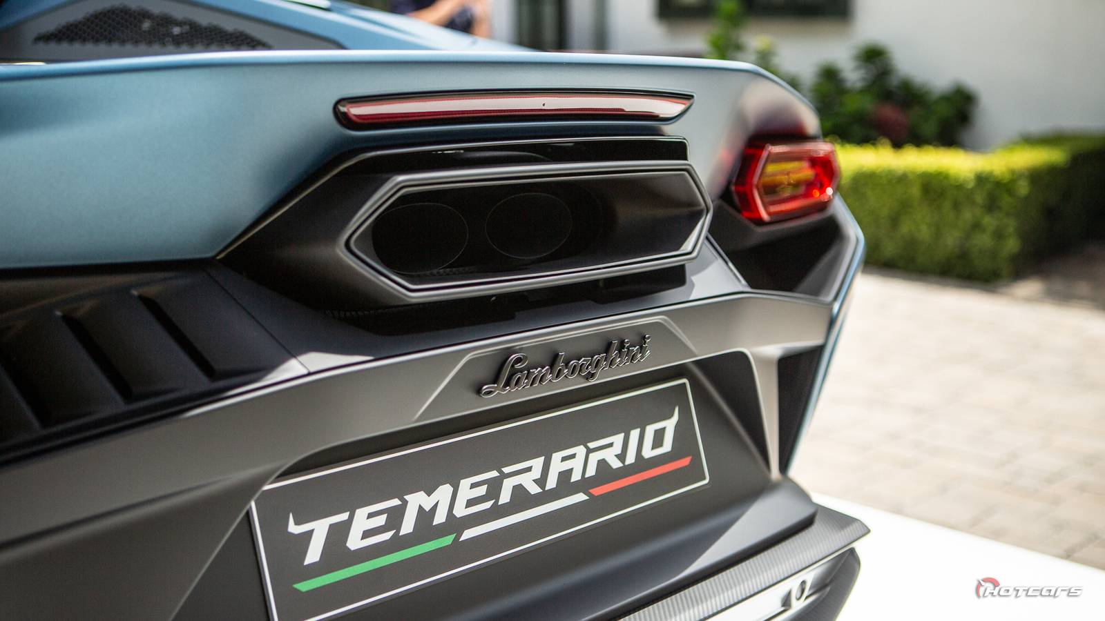 New Entry-Level Lamborghini Comes With Big Ticket Options