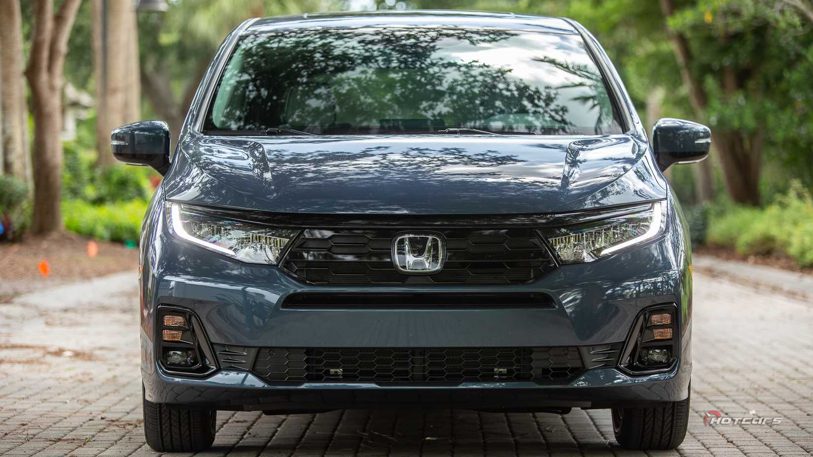 2025 Honda Odyssey Elite Review: A Safe, Spacious Minivan With Surprises