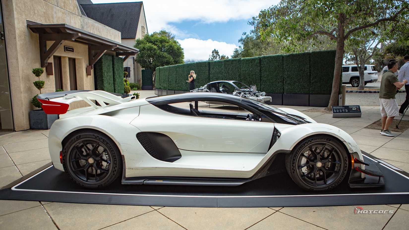 Exclusive: Czinger 21C Breaks 5 California Track Records