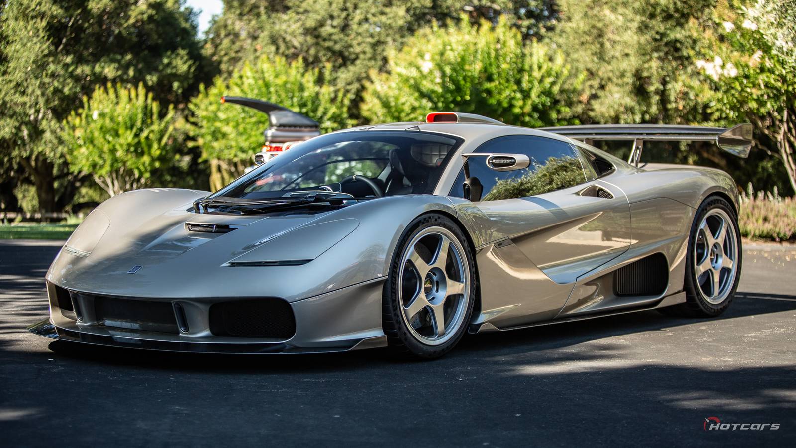 The Last Gordon Murray S1 LM Gives Its Buyer A Seat Beside The Master