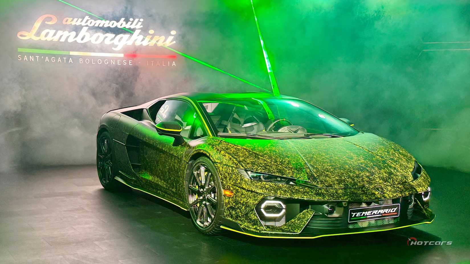 Lamborghini Debuts One-Off Temerario With 320 Hours Of Custom Paint